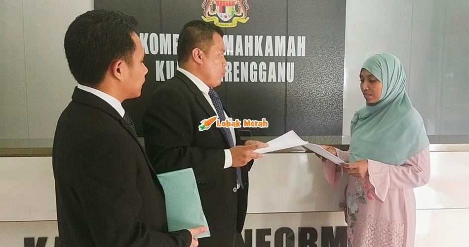 Patah Kaki Kanan Sampai Tak Boleh Jalan, Murid Darjah 3 & Ibu Saman ...