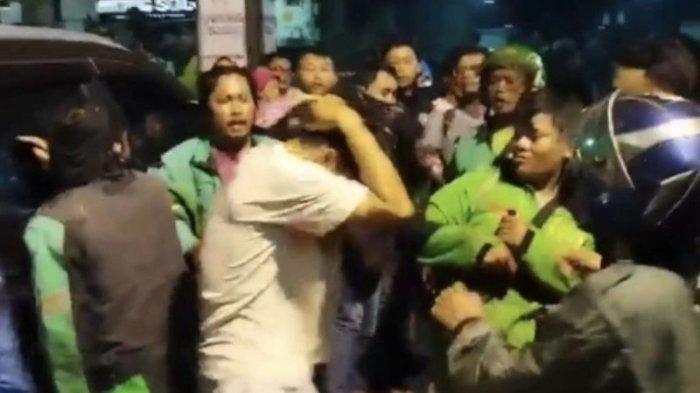 Buat 'Content' Tahan Penunggang Motosikal Lawan Arus, YouTuber ...