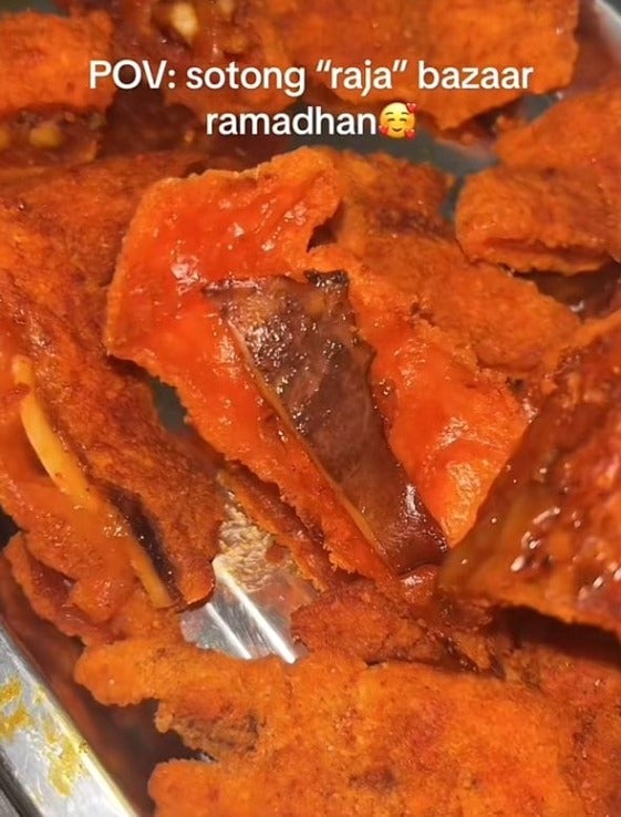 “Lah, 95% tepung” - Pembeli Kecewa, Isi Sotong Raja Bazar Ramadan ...